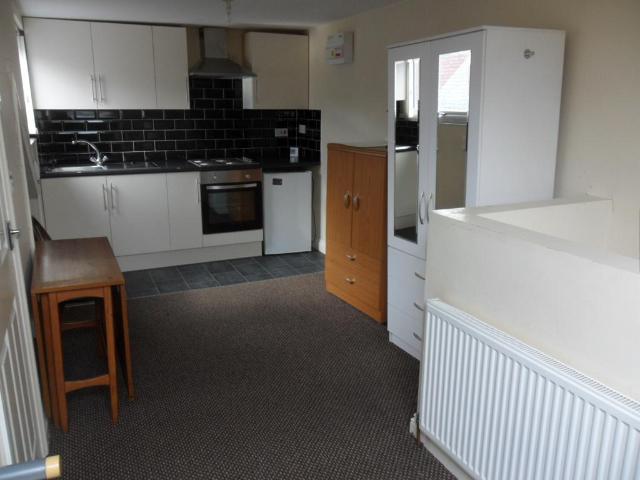 Studio to rent