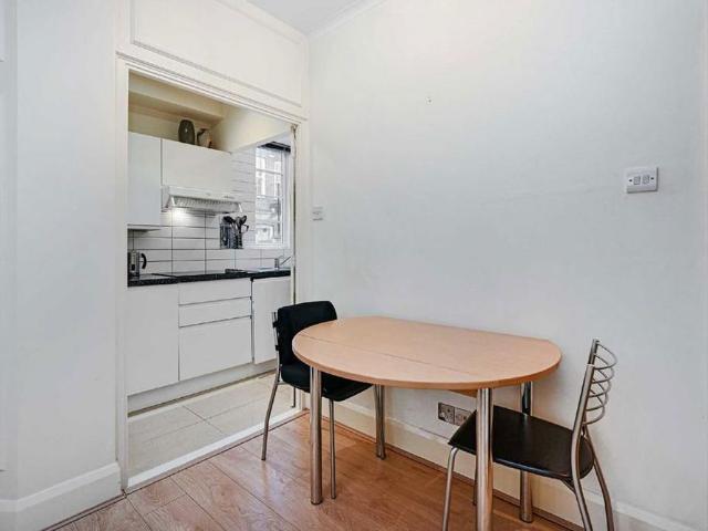 Studio to rent