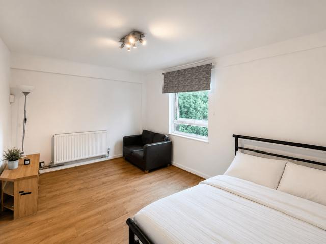 Studio to rent