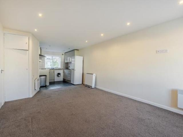 Studio to rent