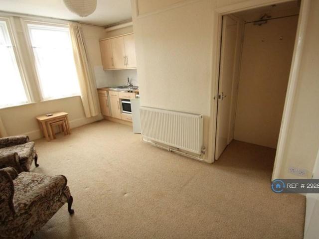 Studio to rent