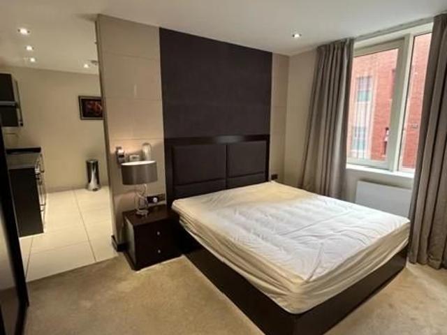 Studio to rent