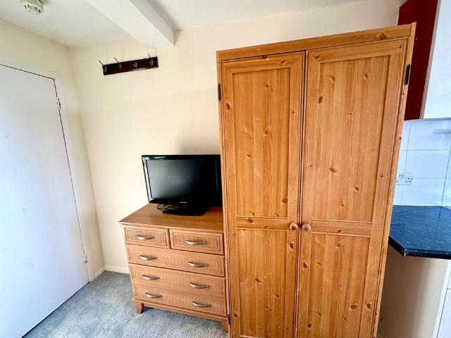 Studio to rent
