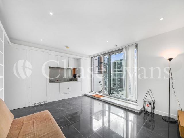 Studio to rent