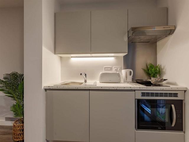 Studio to rent