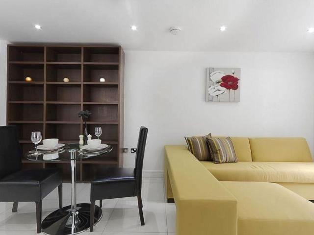 Studio to rent