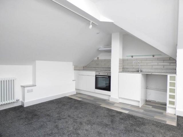 Studio to rent