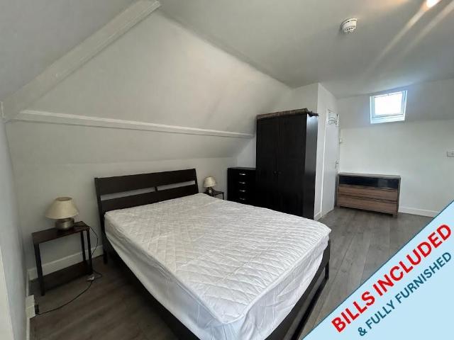 Studio to rent