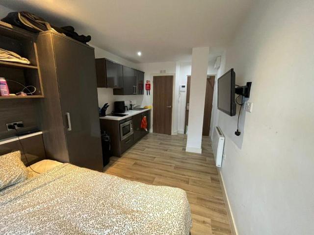 Studio to rent