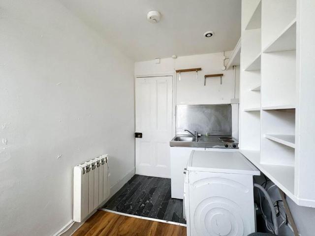 Studio to rent