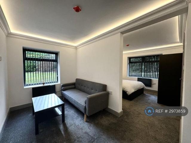 Studio to rent