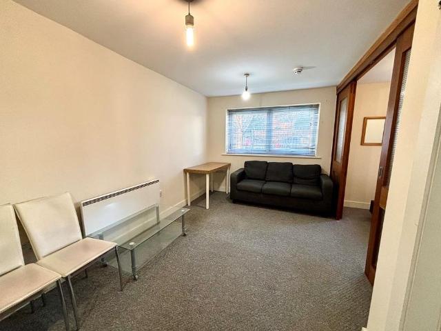 Studio to rent