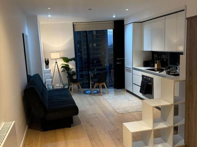 Studio to rent
