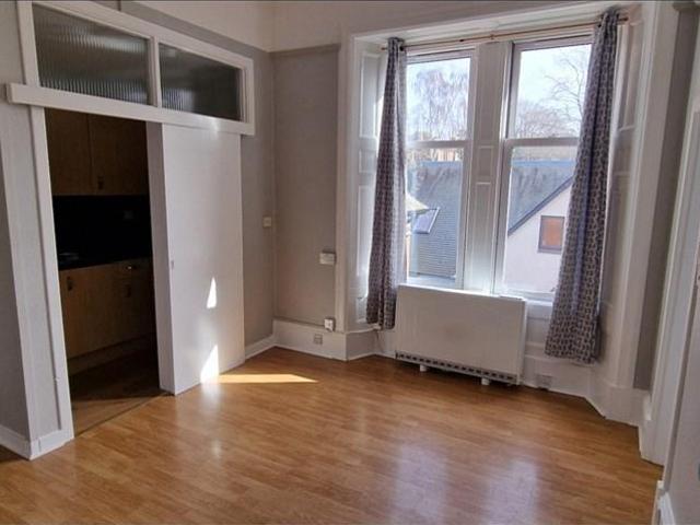 Studio to rent