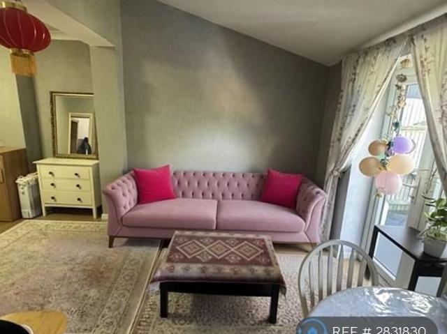 Studio to rent