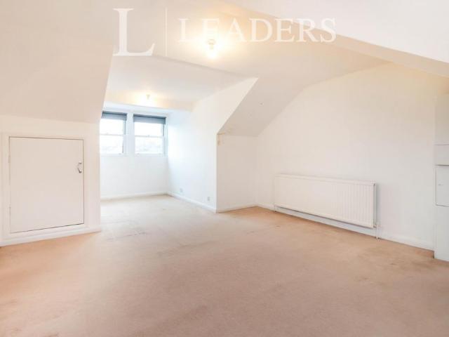 Studio to rent