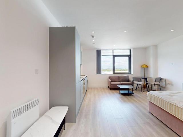 Studio to rent