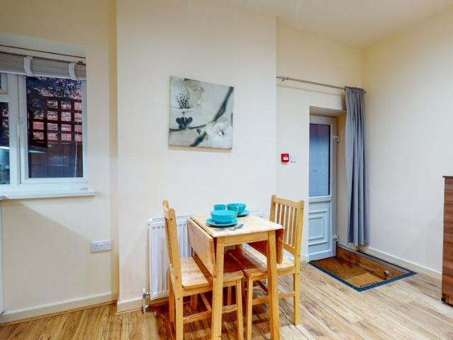 Studio to rent