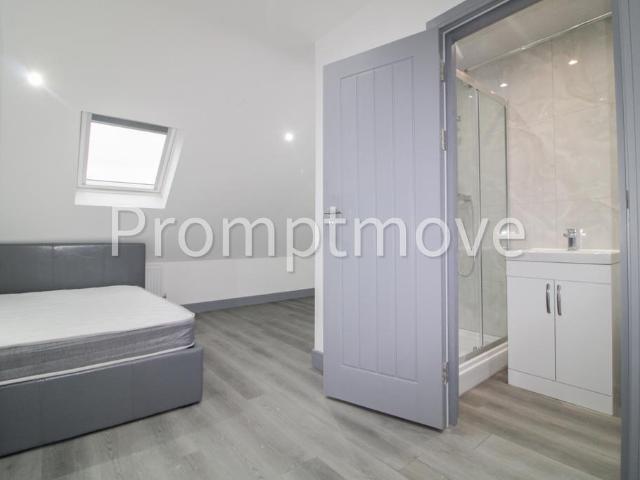 Studio to rent
