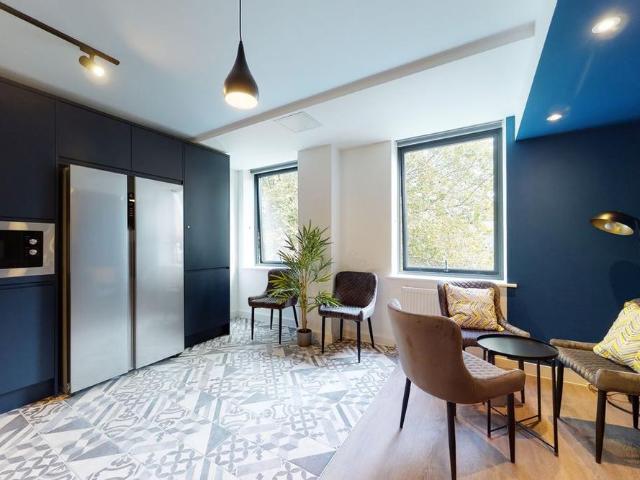 Studio to rent
