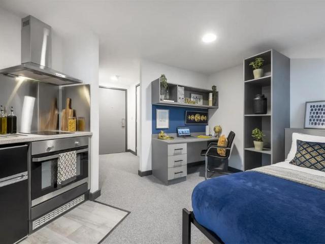 Studio to rent