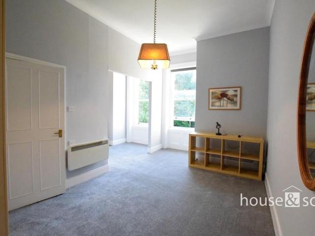 Studio to rent