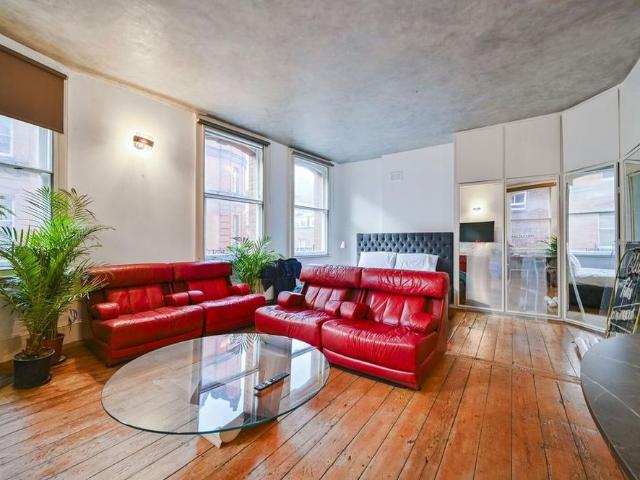 Studio to rent
