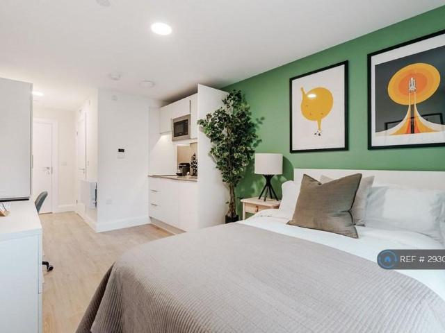 Studio to rent