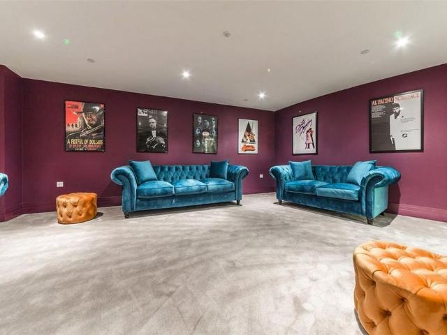 Studio to rent