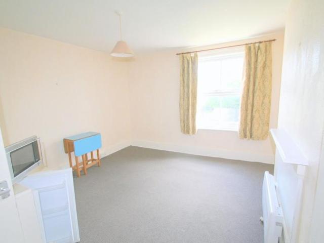Studio to rent