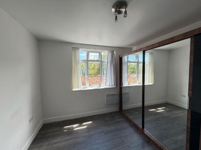 Studio to rent