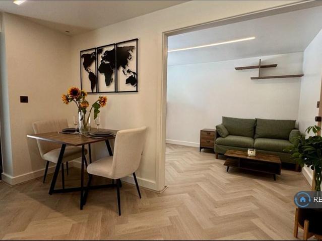 Studio to rent