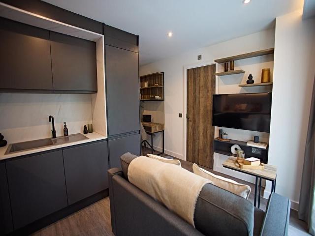 Studio to rent