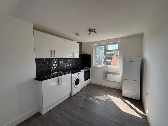 Studio to rent