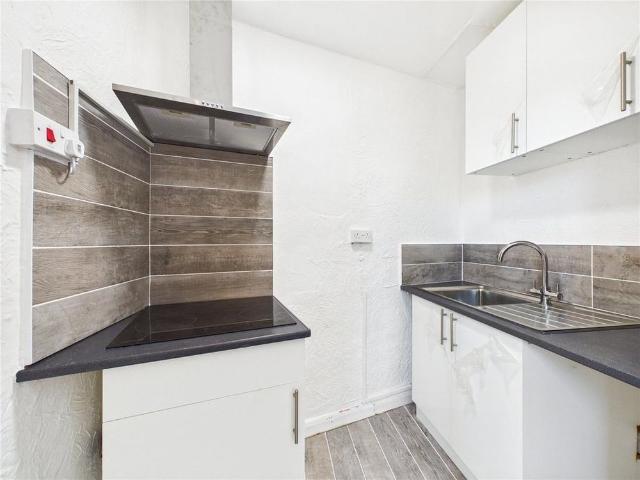 Studio to rent