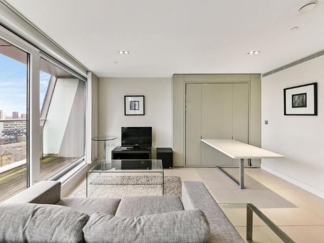 Studio to rent
