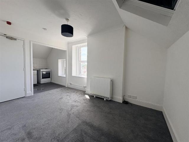 Studio to rent