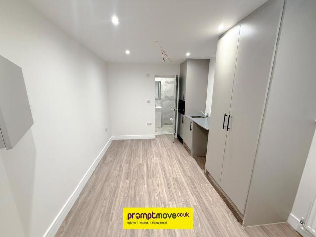 Studio to rent