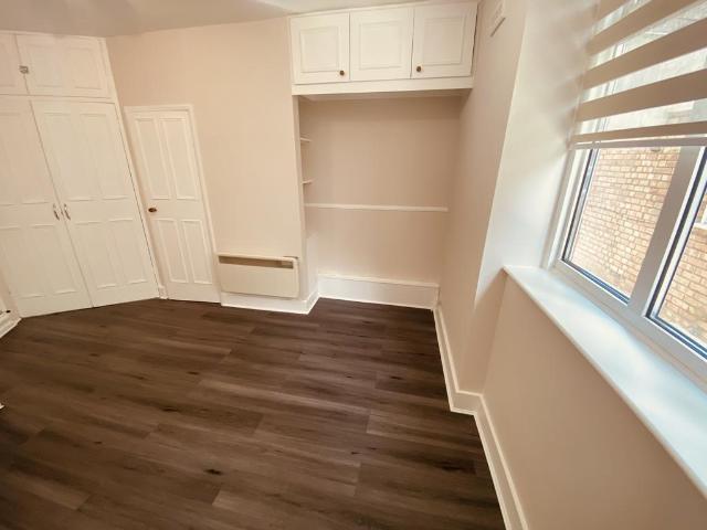 Studio to rent
