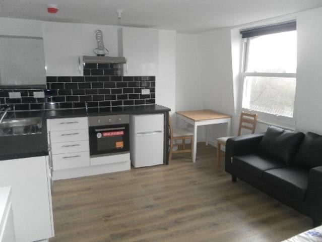 Studio To Rent
