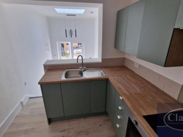 Studio to rent