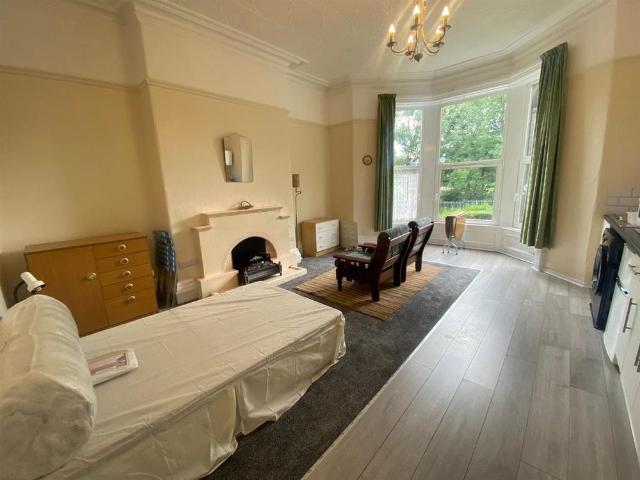 Studio to rent