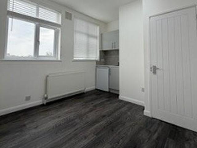 Studio to rent