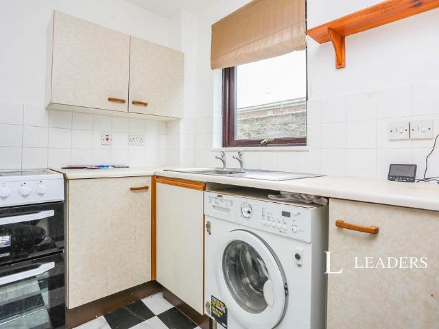 Studio to rent