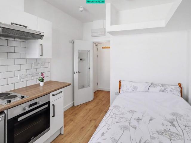 Studio to rent