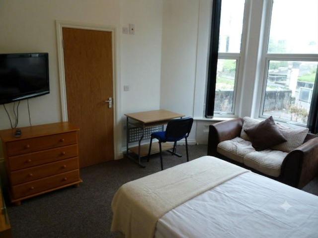 Studio to rent