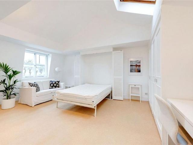 Studio to rent