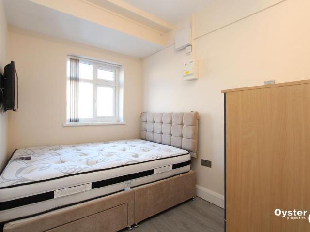 Studio to rent