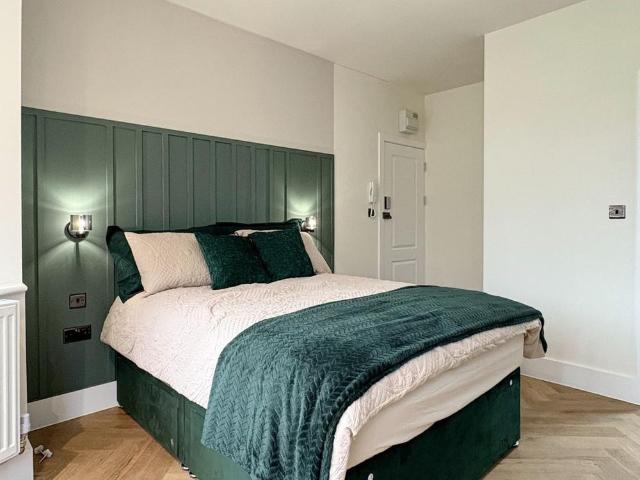 Studio to rent
