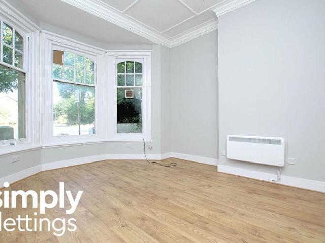 Studio to rent